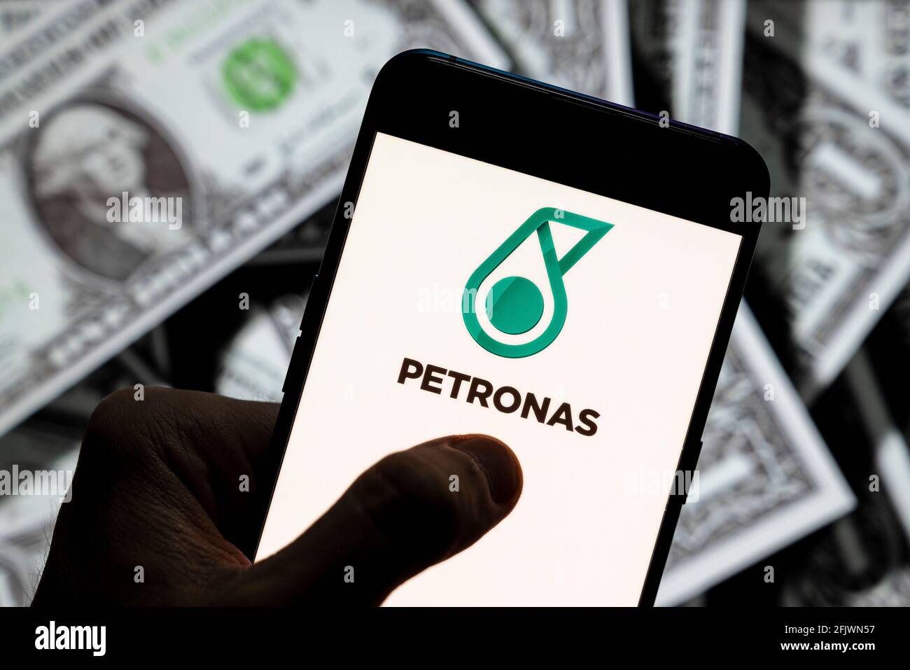 Petronas logo hi-res stock photography and images - Alamy