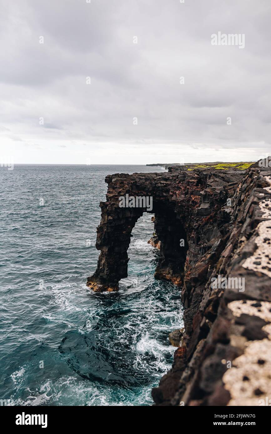 Lava cliffs hi-res stock photography and images - Alamy