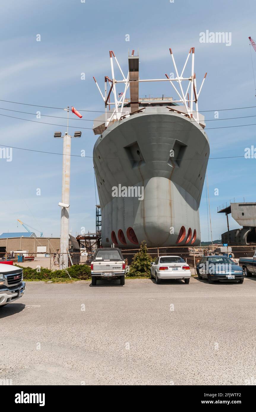 Ship fitting work hi-res stock photography and images - Alamy