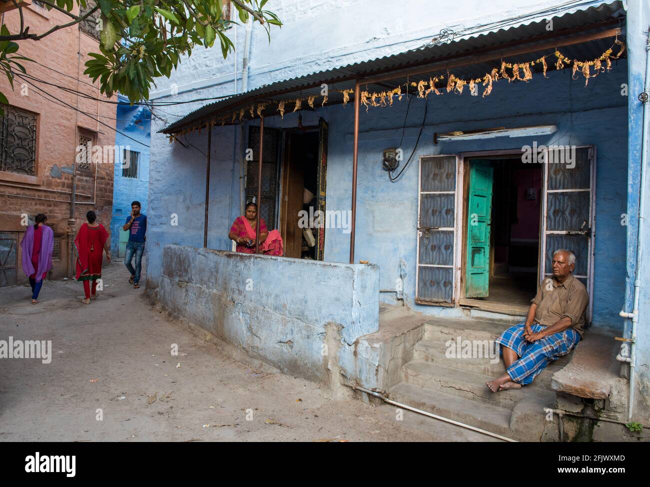 Colorful neighbourhood hi-res stock photography and images - Alamy