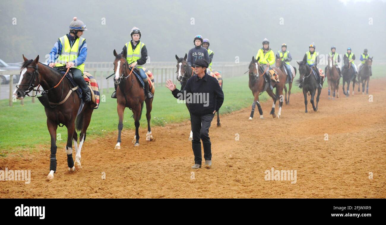 HENRY CECIL SHOWS OFF HIS HORSE IN NEWMARKET. 9/10/2010 PICTURE DAVID ...