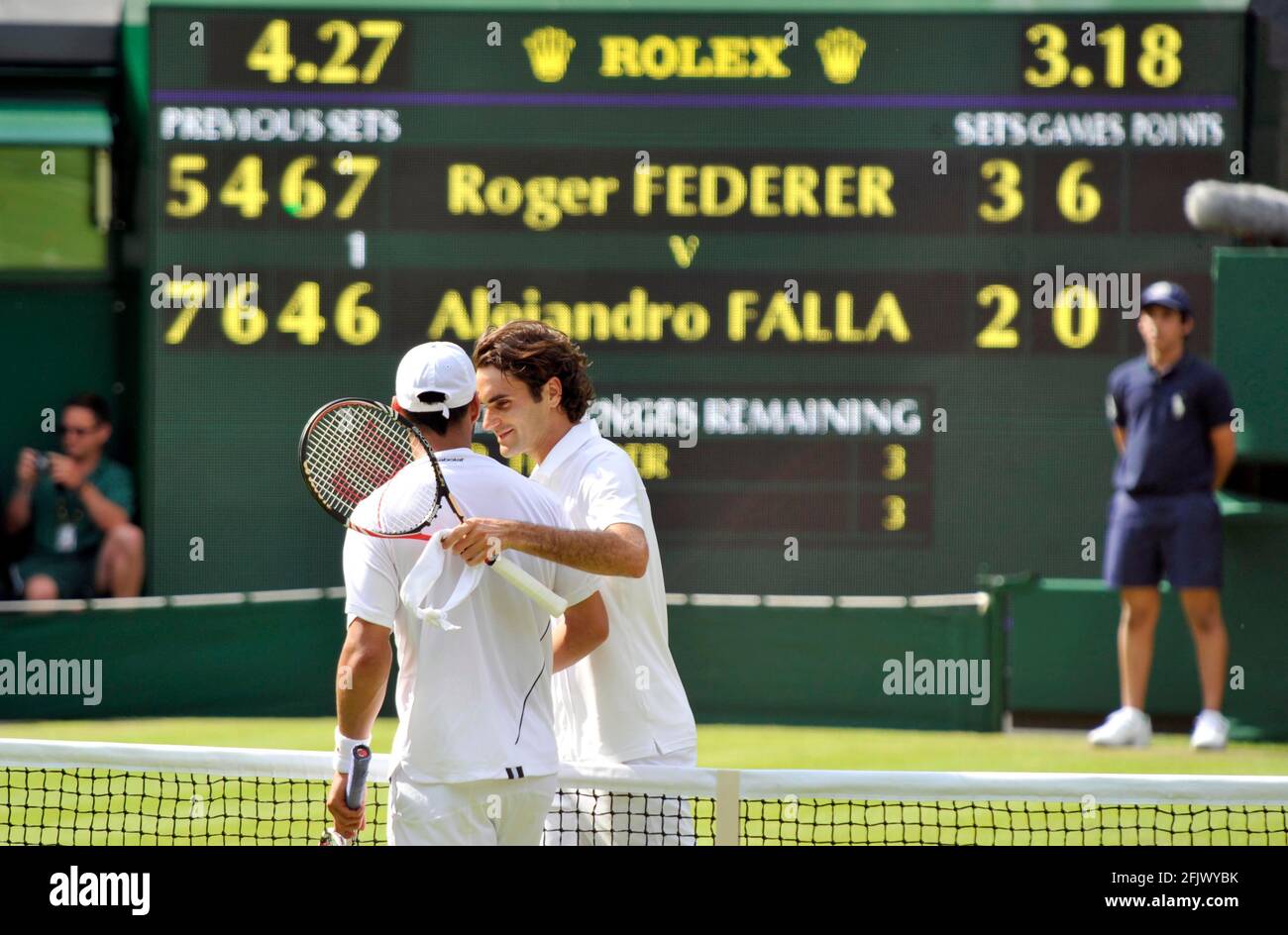 WIMBLEDON 2010. 1st DAY. RODGER FEDERER AFTER HIS FIVE SET MATCH WITH ...
