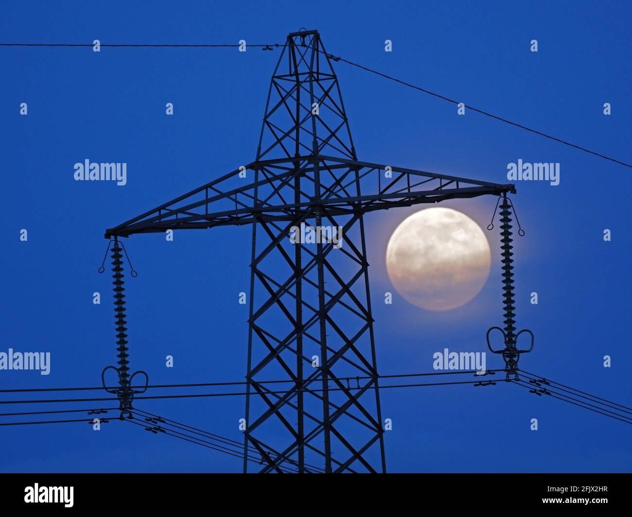 Super pylon hi-res stock photography and images - Alamy