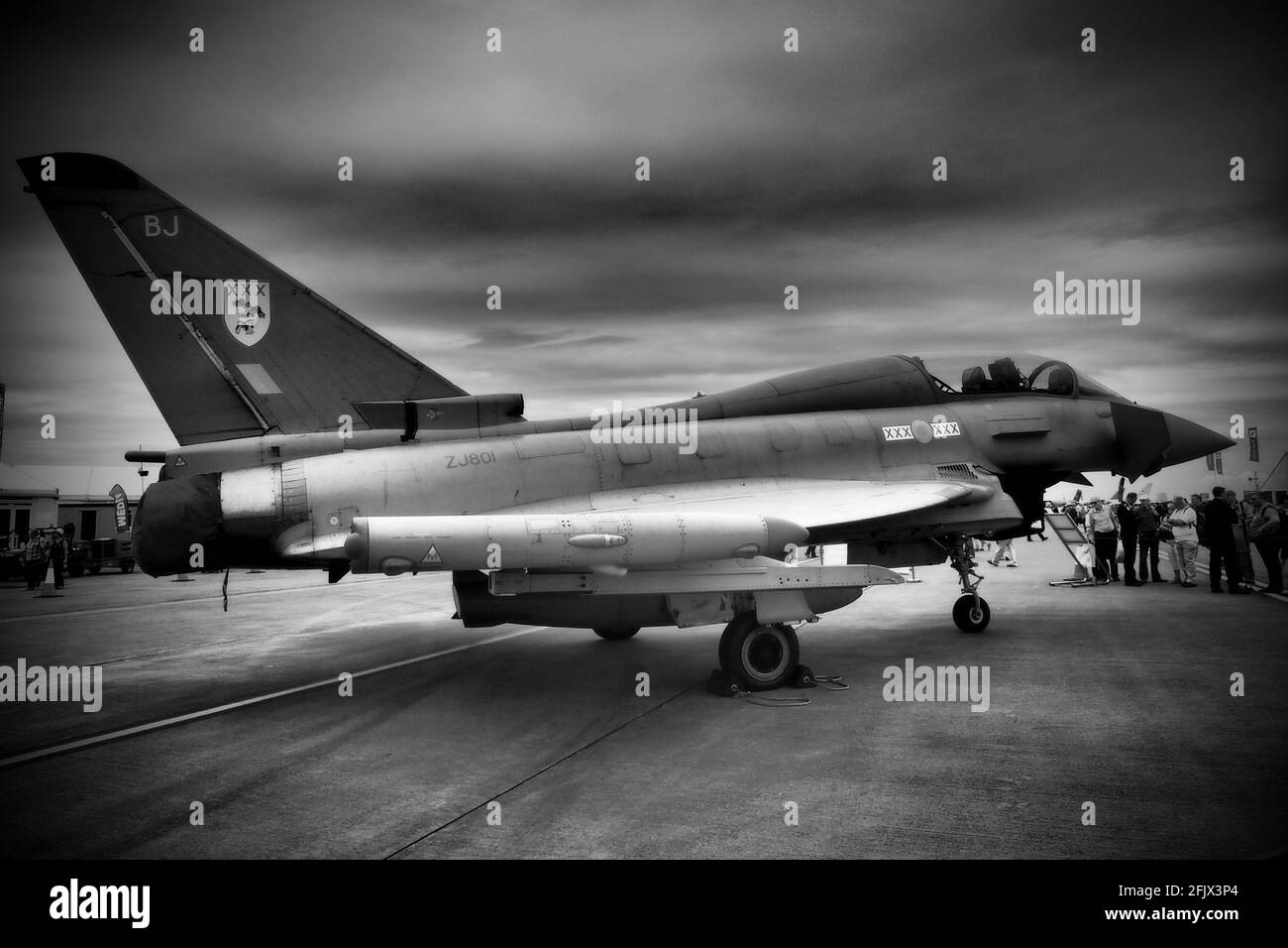 2014 raf typhoon display aircraft Black and White Stock Photos & Images ...