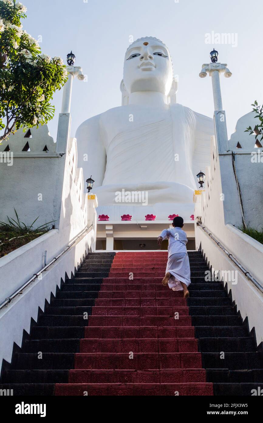 Boy buddha hi-res stock photography and images - Alamy