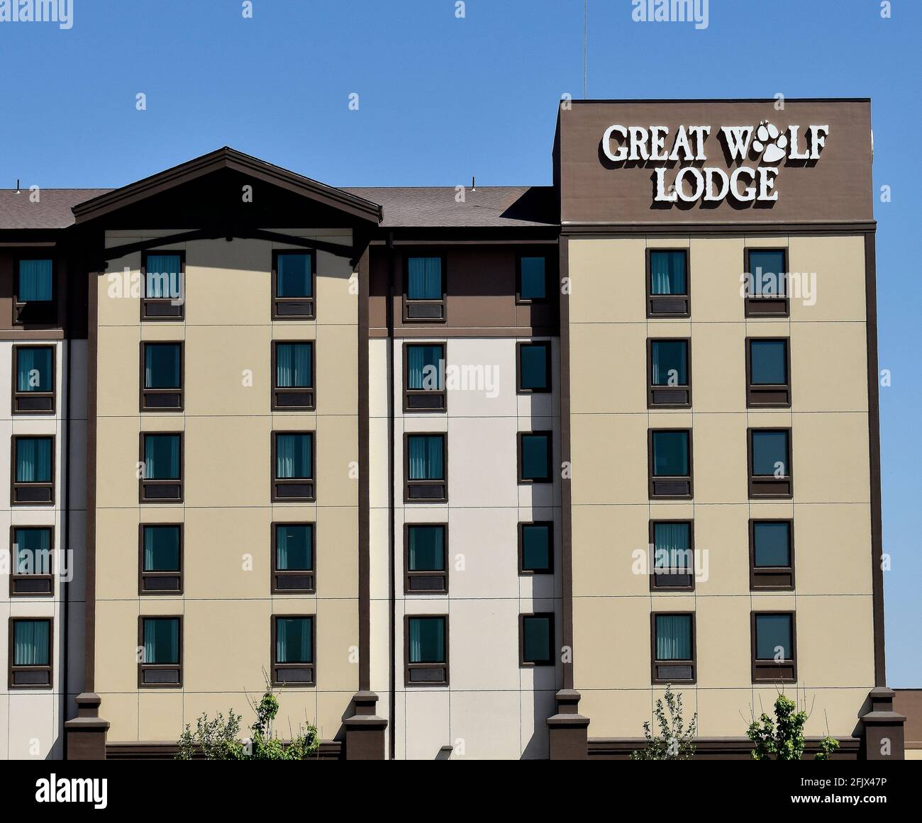 American entertainment chain hi-res stock photography and images - Alamy