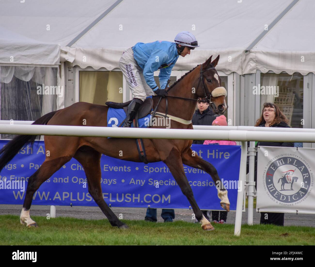 Ludlow racecourse hi-res stock photography and images - Alamy