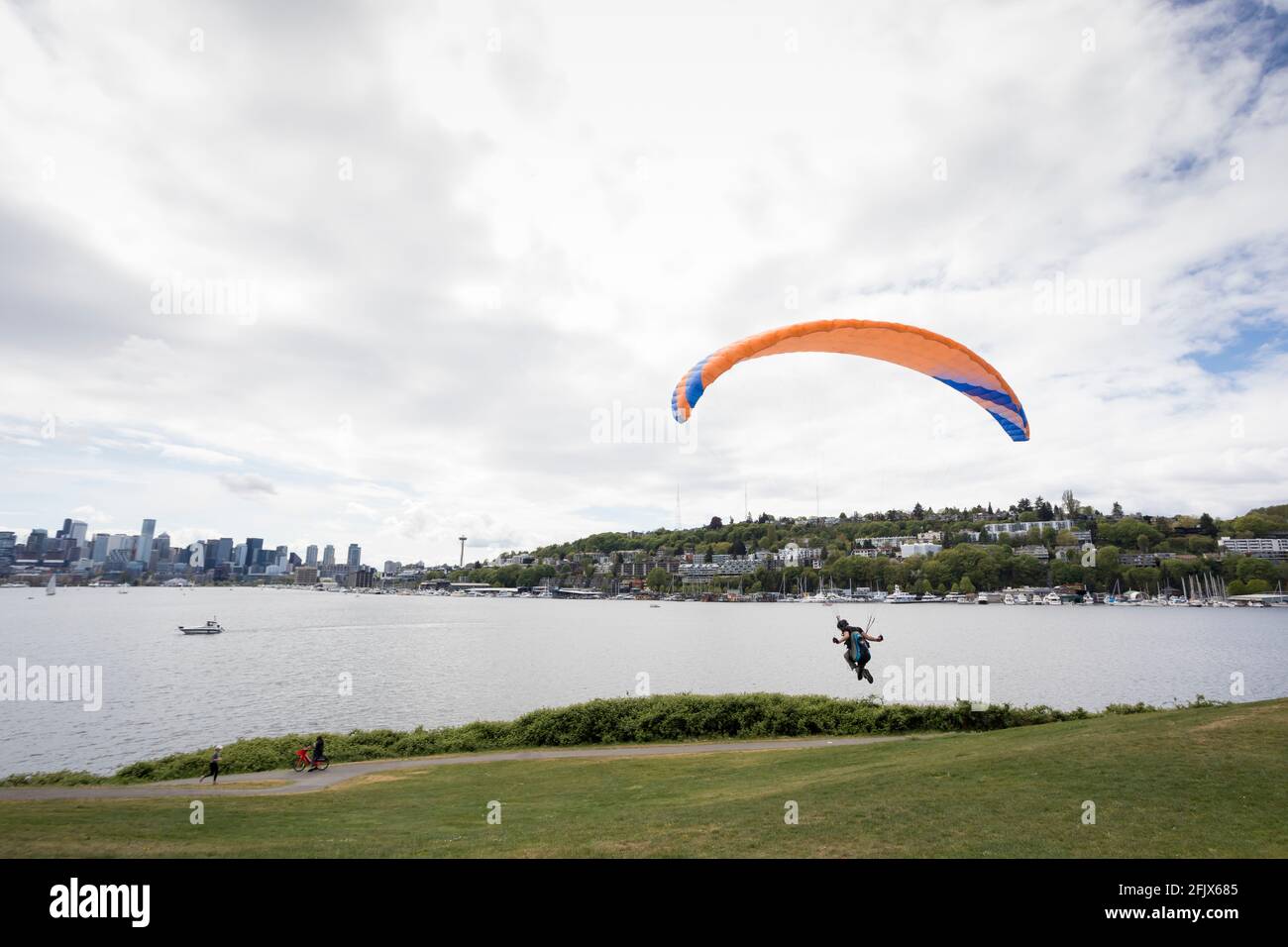 Gas works park seattle 2021 hi-res stock photography and images - Alamy