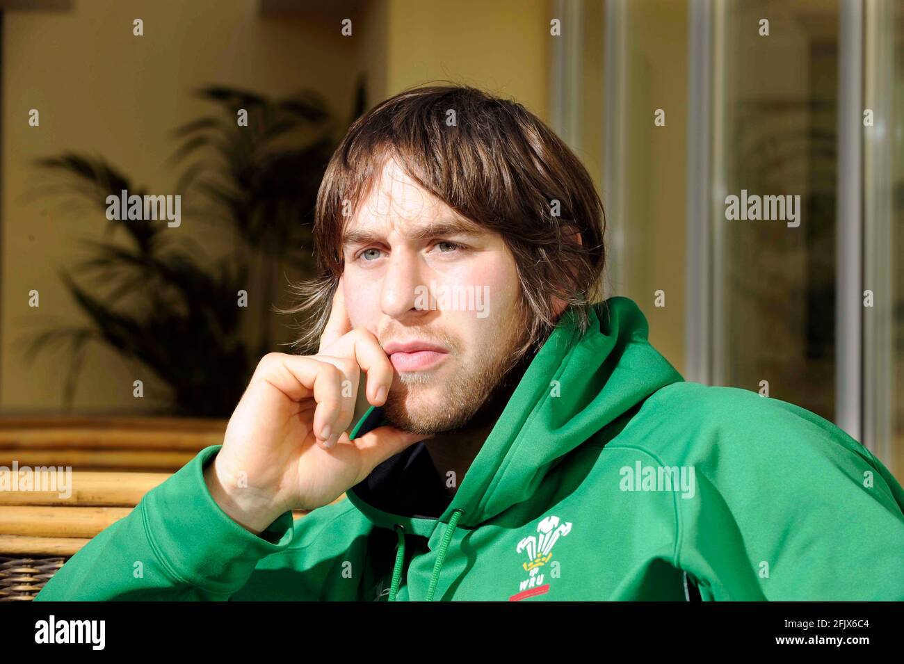 Ryan jones rugby wales hi-res stock photography and images - Alamy