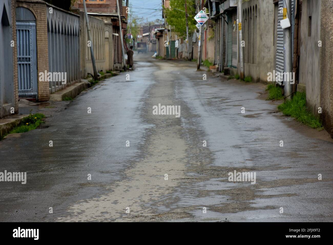 Srinagar, Jammu and kashmir India 07 August 2020. Kit wearing frontline ...