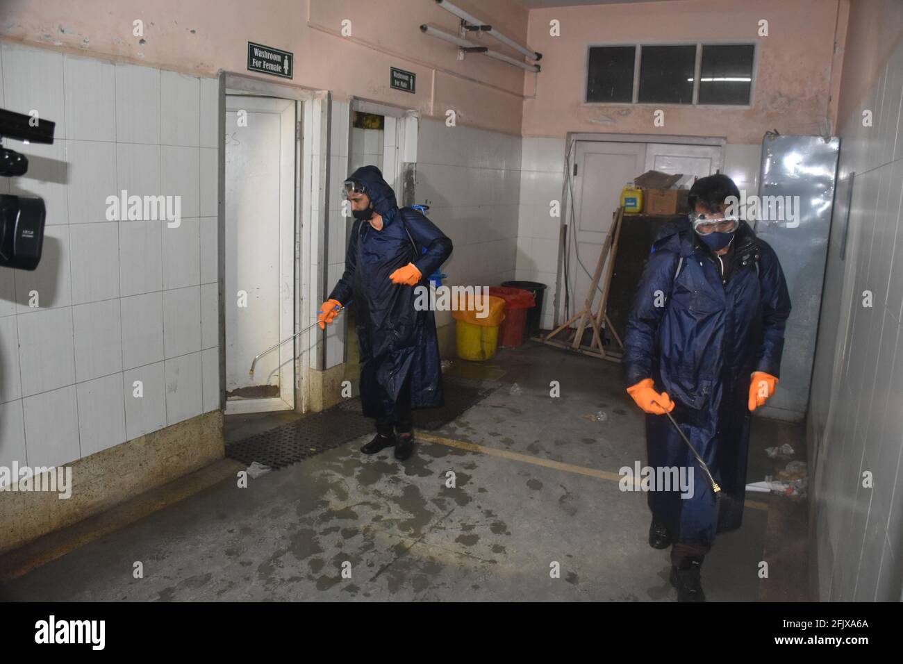 Srinagar, Jammu and kashmir India 07 August 2020. Blue kit wearing men ...