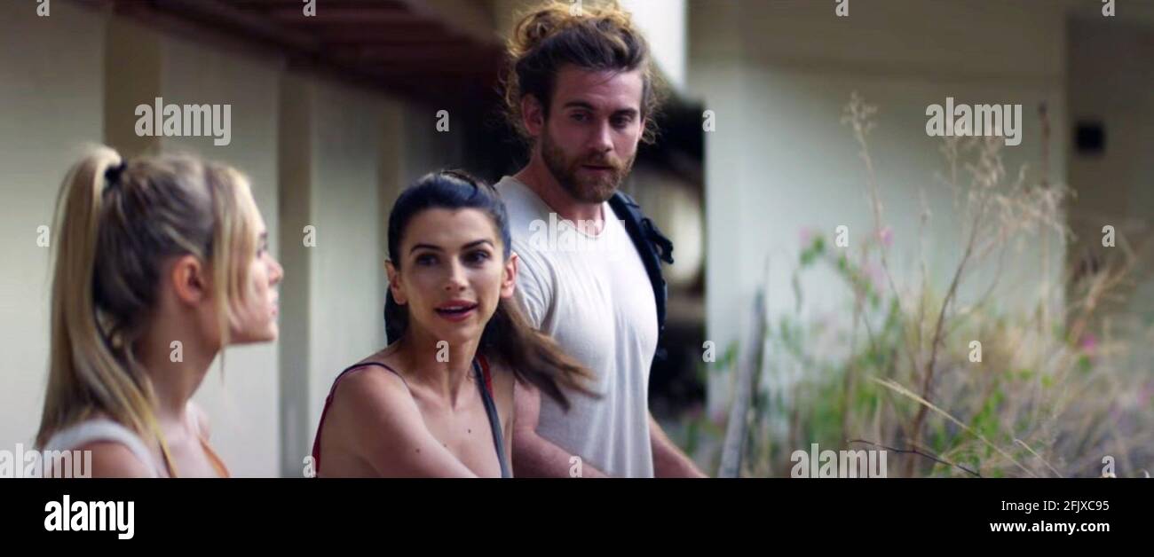 THE RESORT, from left: Michelle Randolph, Bianca Haase, Brock O'Hurn ...