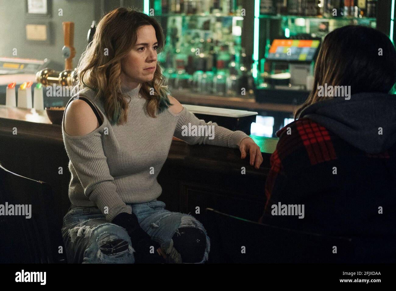 RESIDENT ALIEN, Alice Wetterlund, Welcome Aliens', (Season 1, ep. 109 ...