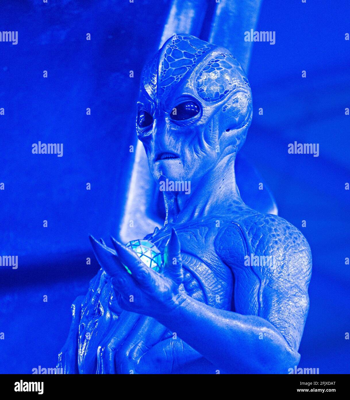 RESIDENT ALIEN, Alien Harry, Heroes of Patience', (Season 1, ep. 110 ...