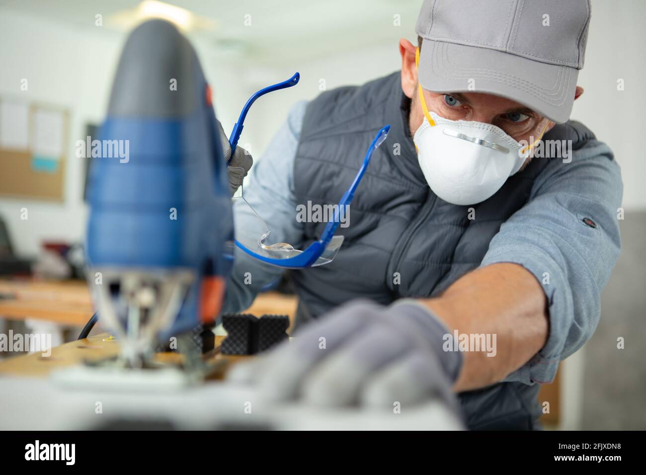 Electric router hi-res stock photography and images - Alamy