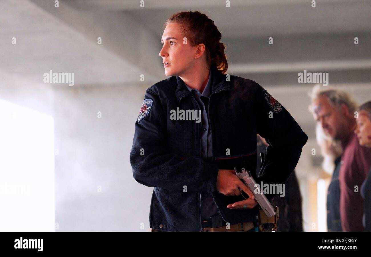 WYNONNA EARP, Katherine Barrell, Better Dig Two', (Season 4, ep. 412 ...