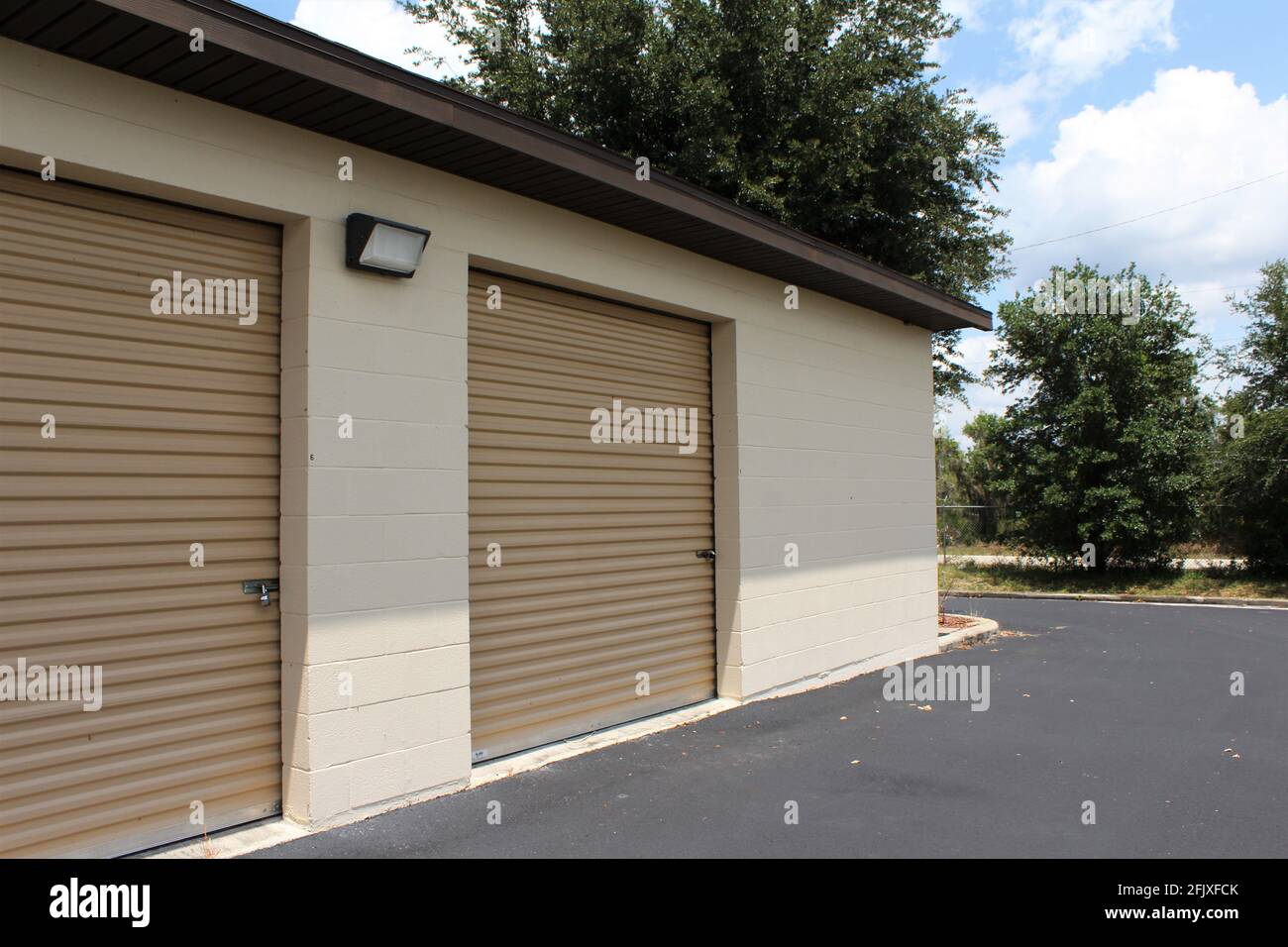 Small space garage storage home hi-res stock photography and images - Alamy