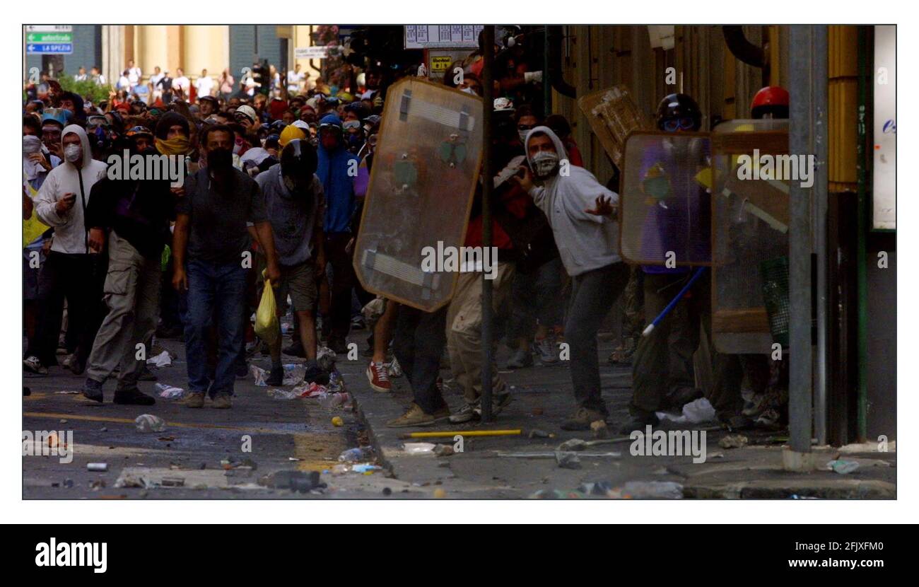 RIOTS ON STREETS OF GENOA AT G8 SUMMIT Stock Photo - Alamy