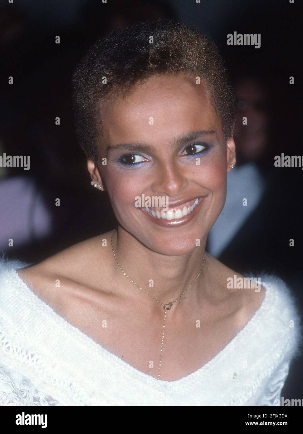 With shari belafonte hi-res stock photography and images - Alamy