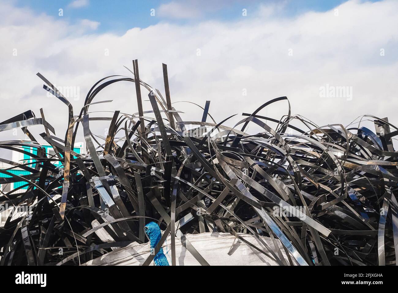 Recycled crushed metal hi-res stock photography and images - Alamy
