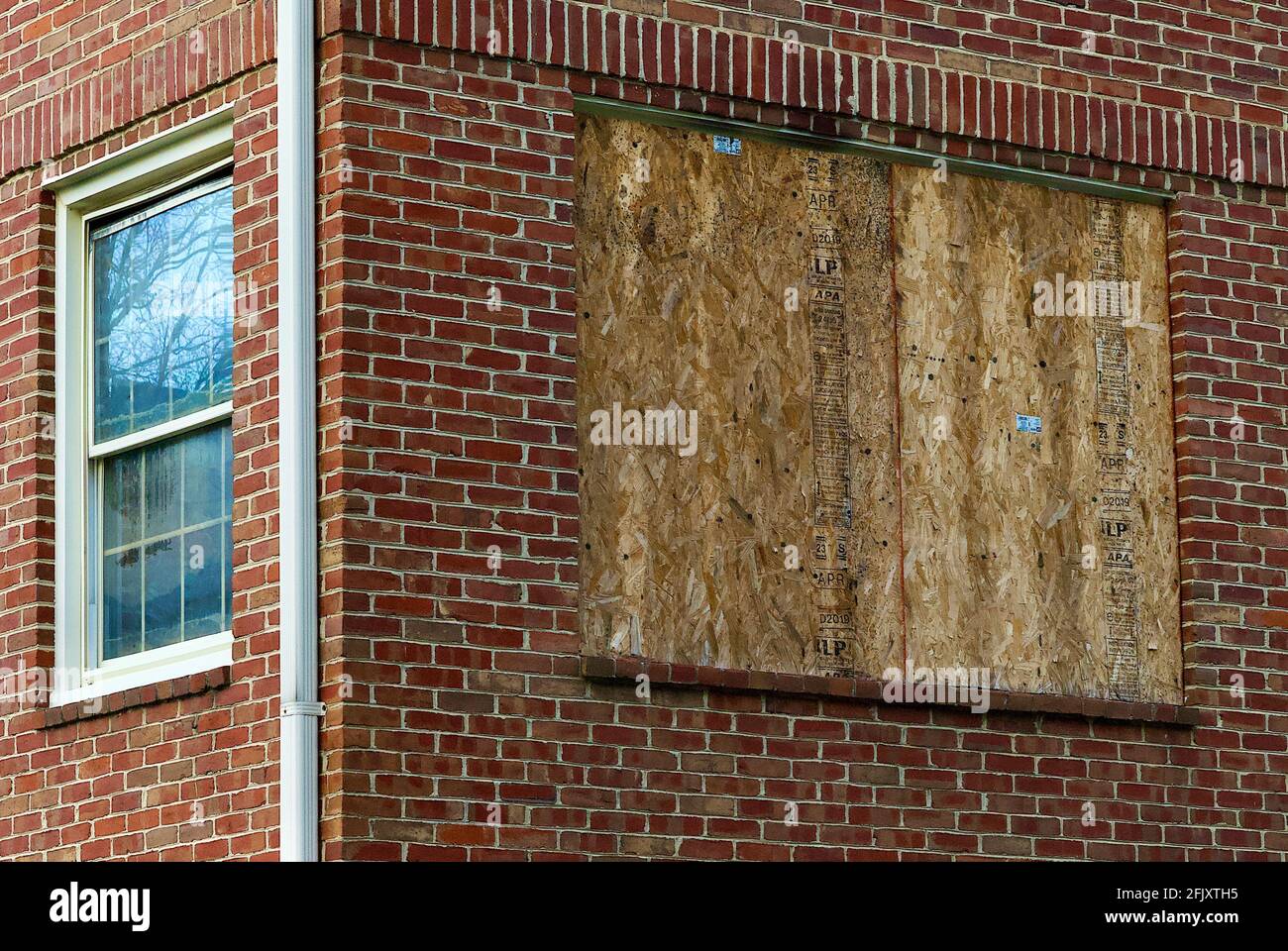 Unplanned fire hi-res stock photography and images - Alamy