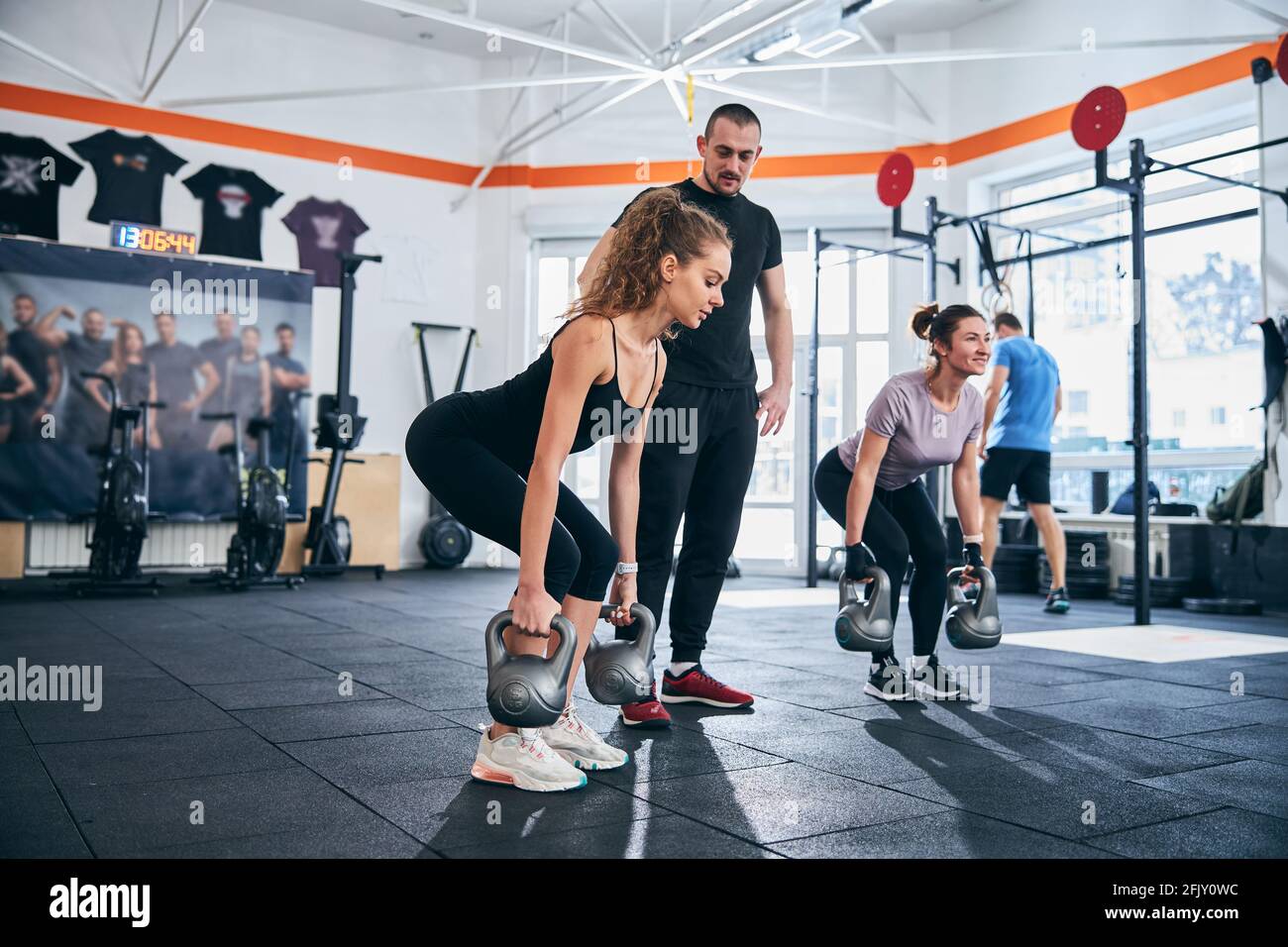 Good looking well built women hi-res stock photography and images - Alamy