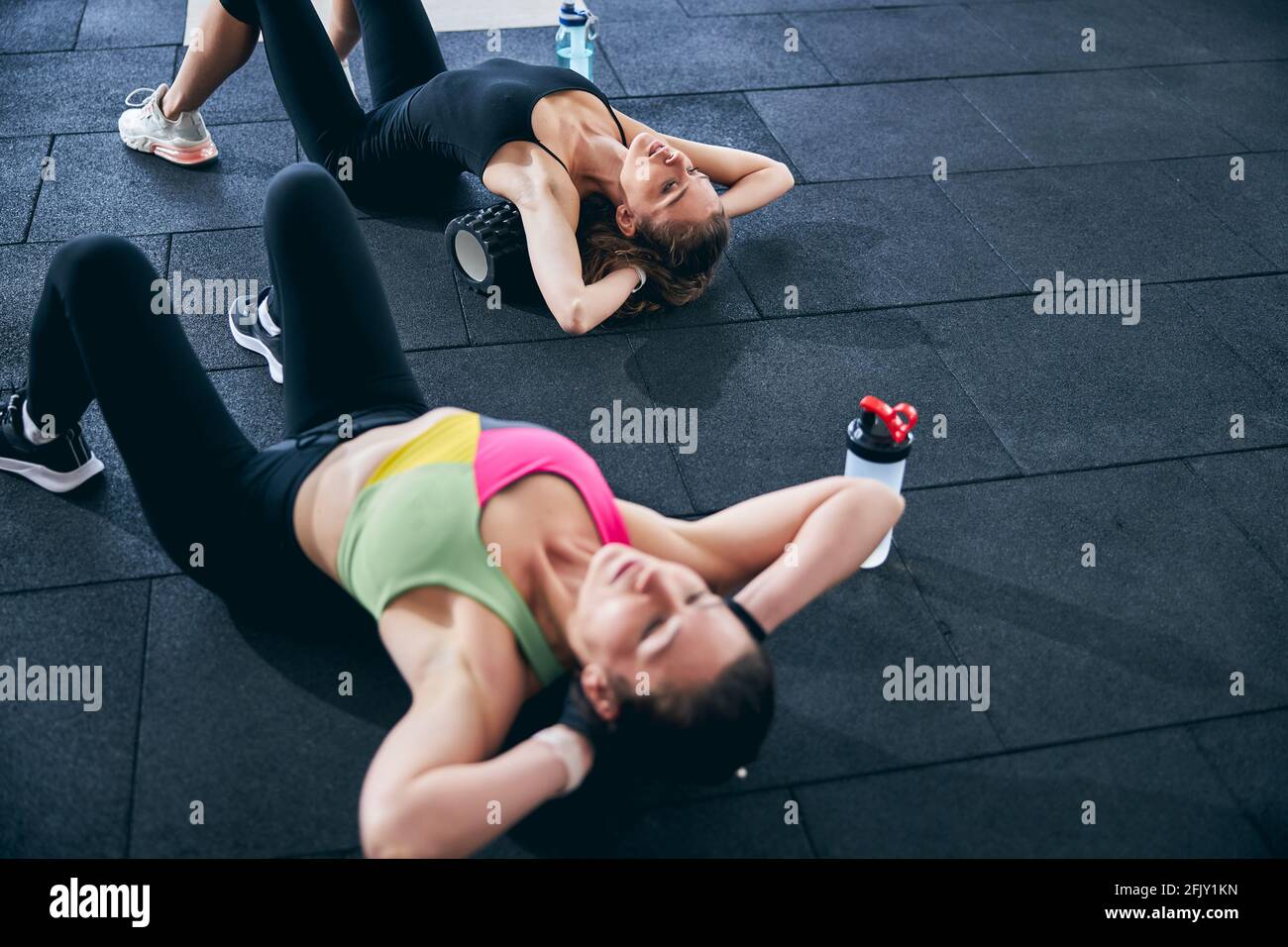 Blonde sportswomen hi-res stock photography and images - Alamy