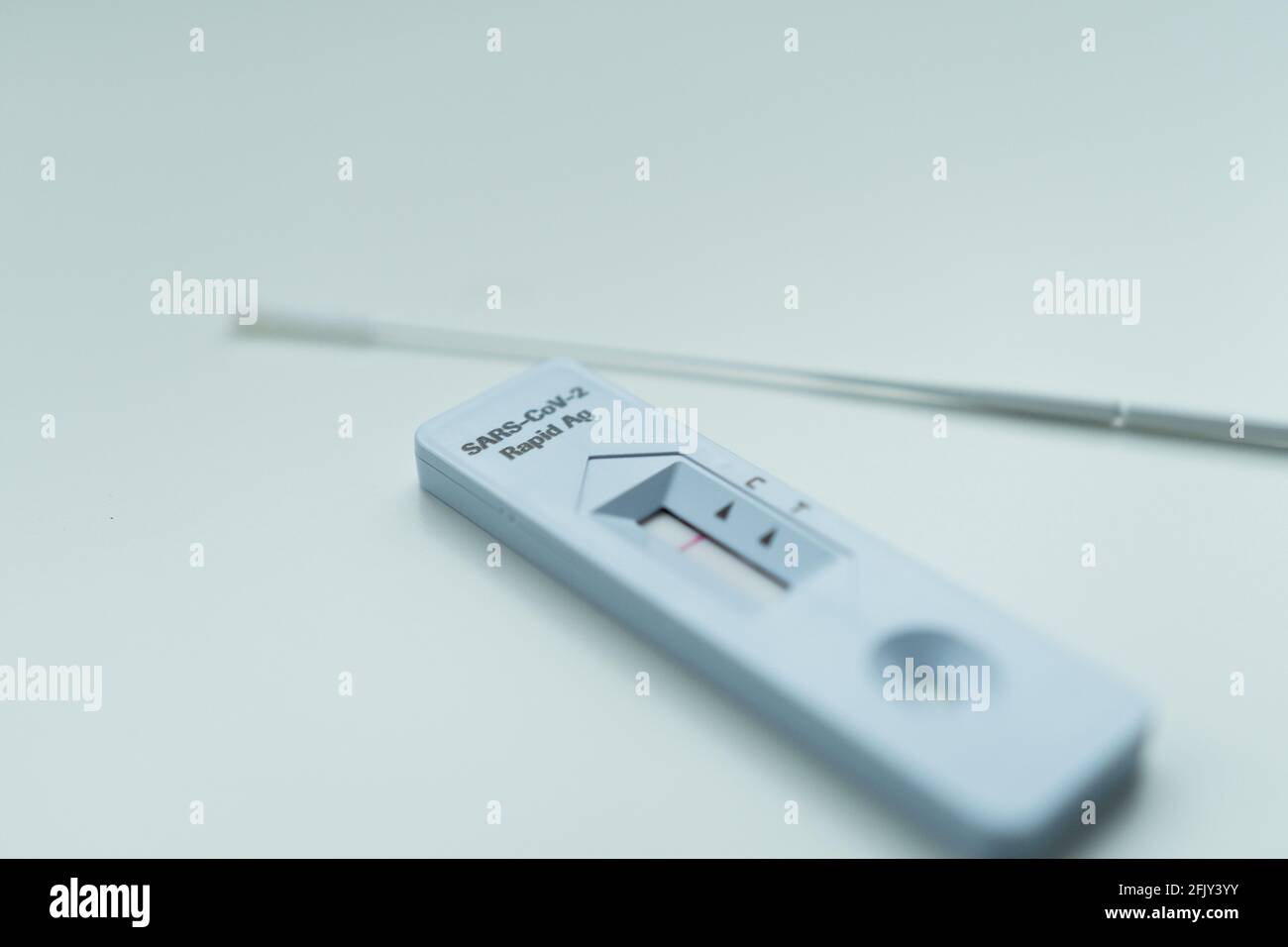 Negative SARS-CoV-2 Rapid Antigen Test Stock Photo - Alamy
