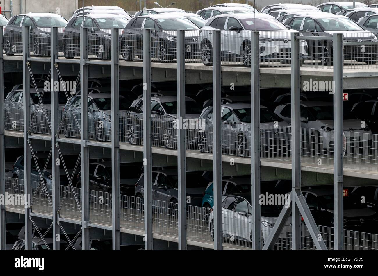 Zwickau, Germany. 23rd Apr, 2021. New cars of the new electric vehicles ...