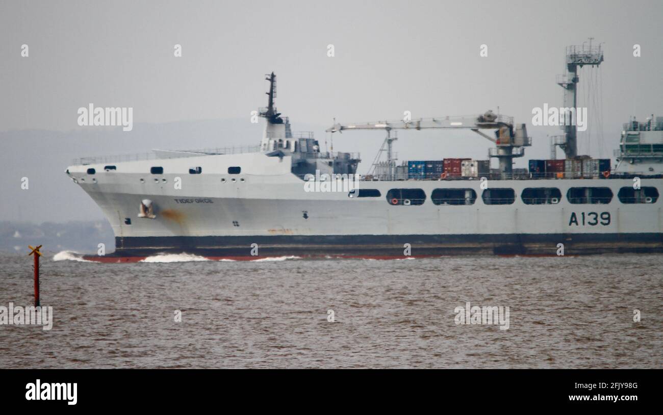 Navy boat helipad hi-res stock photography and images - Alamy