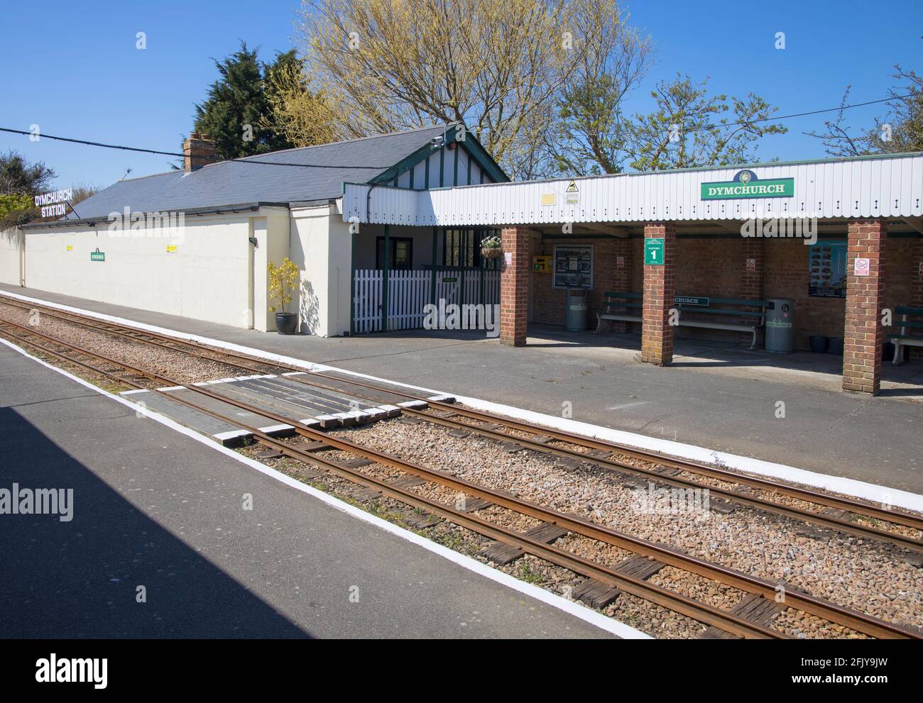 dymchurch station on the romney hythe and dymchurch miniature railway ...