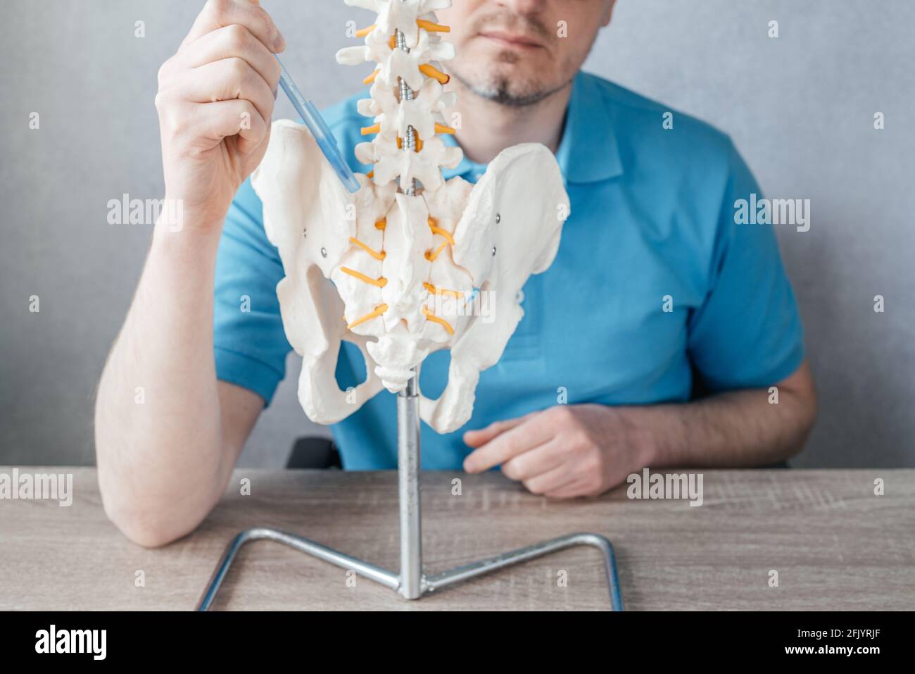 Sacroiliac joint hi-res stock photography and images - Alamy