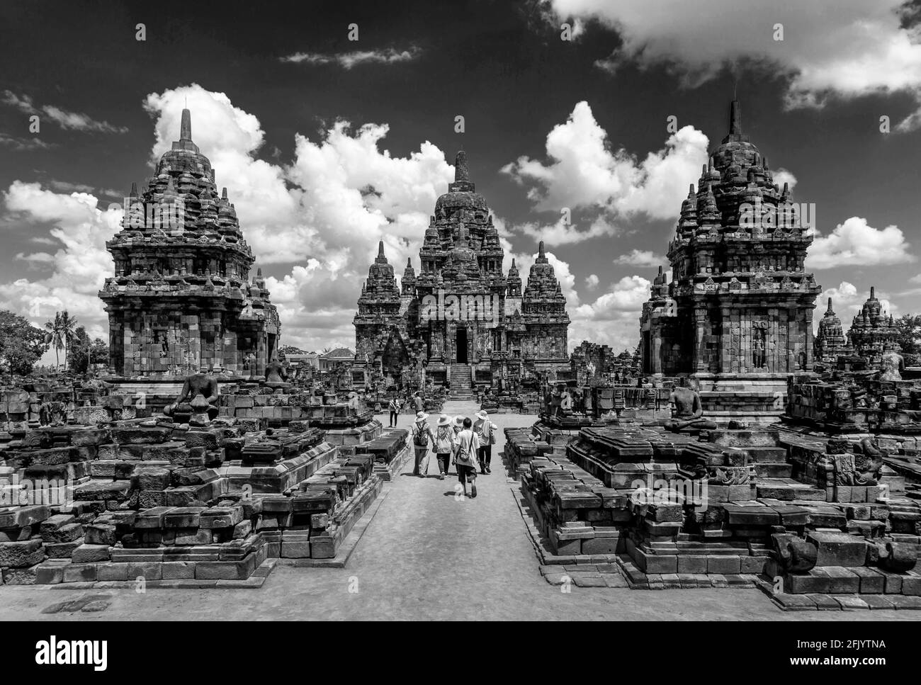 Candi Sewu Buddhist Temple, The Prambanan Temple Compounds, Yogyakarta ...