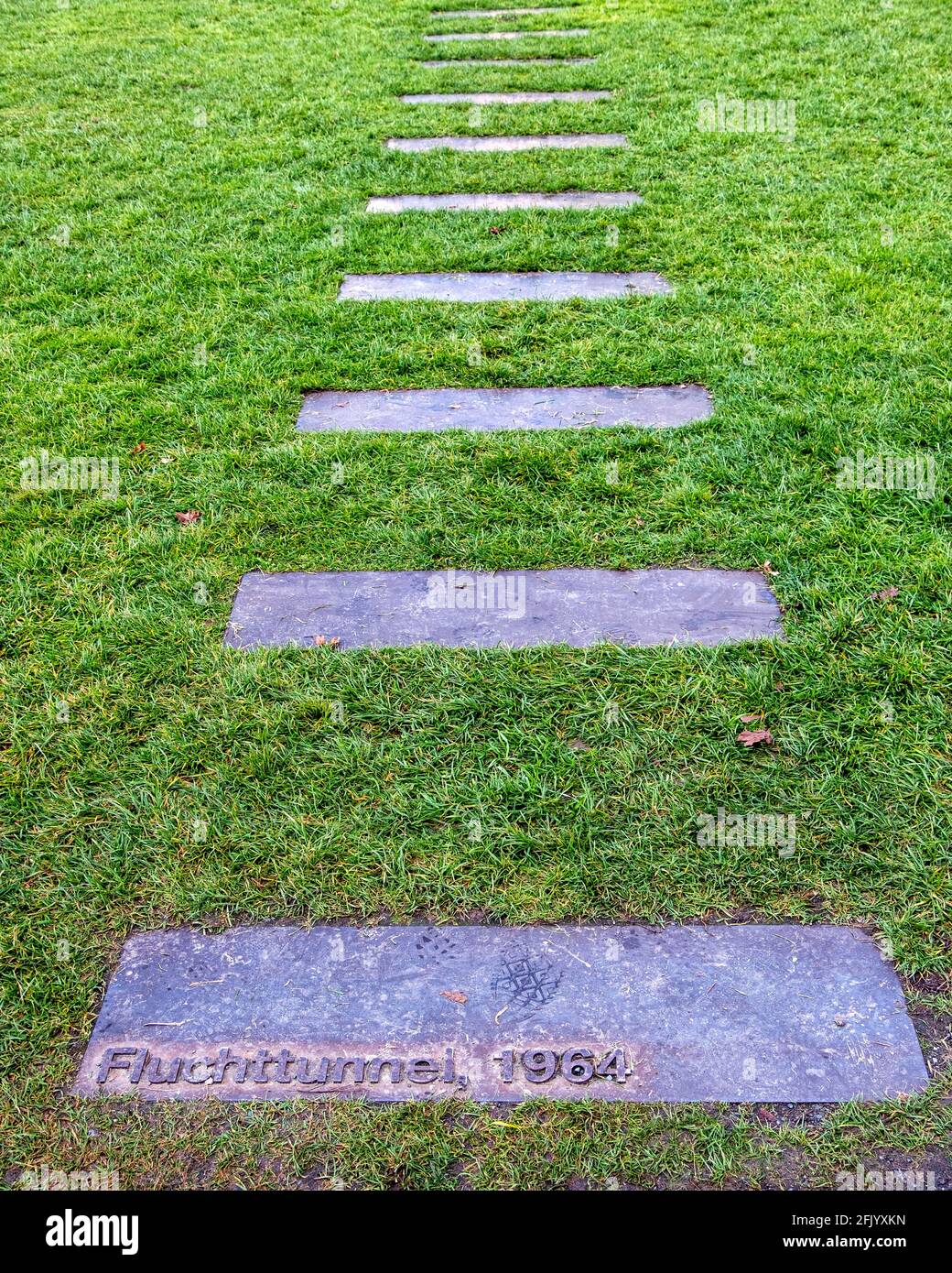 Escape tunnel 1964 hi-res stock photography and images - Alamy