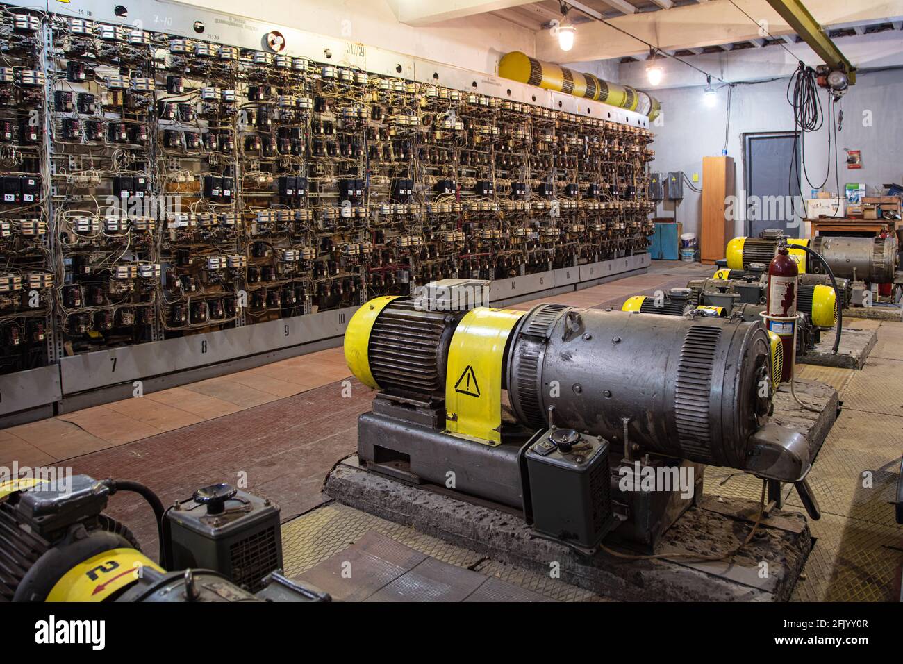 old machine generator room, hall Stock Photo - Alamy