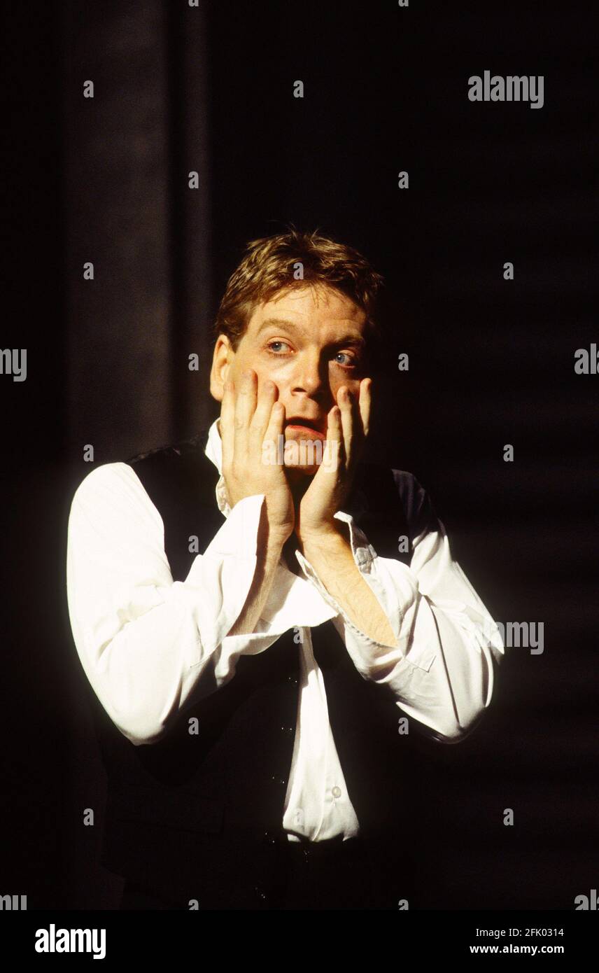 Branagh hamlet rsc hi-res stock photography and images - Alamy