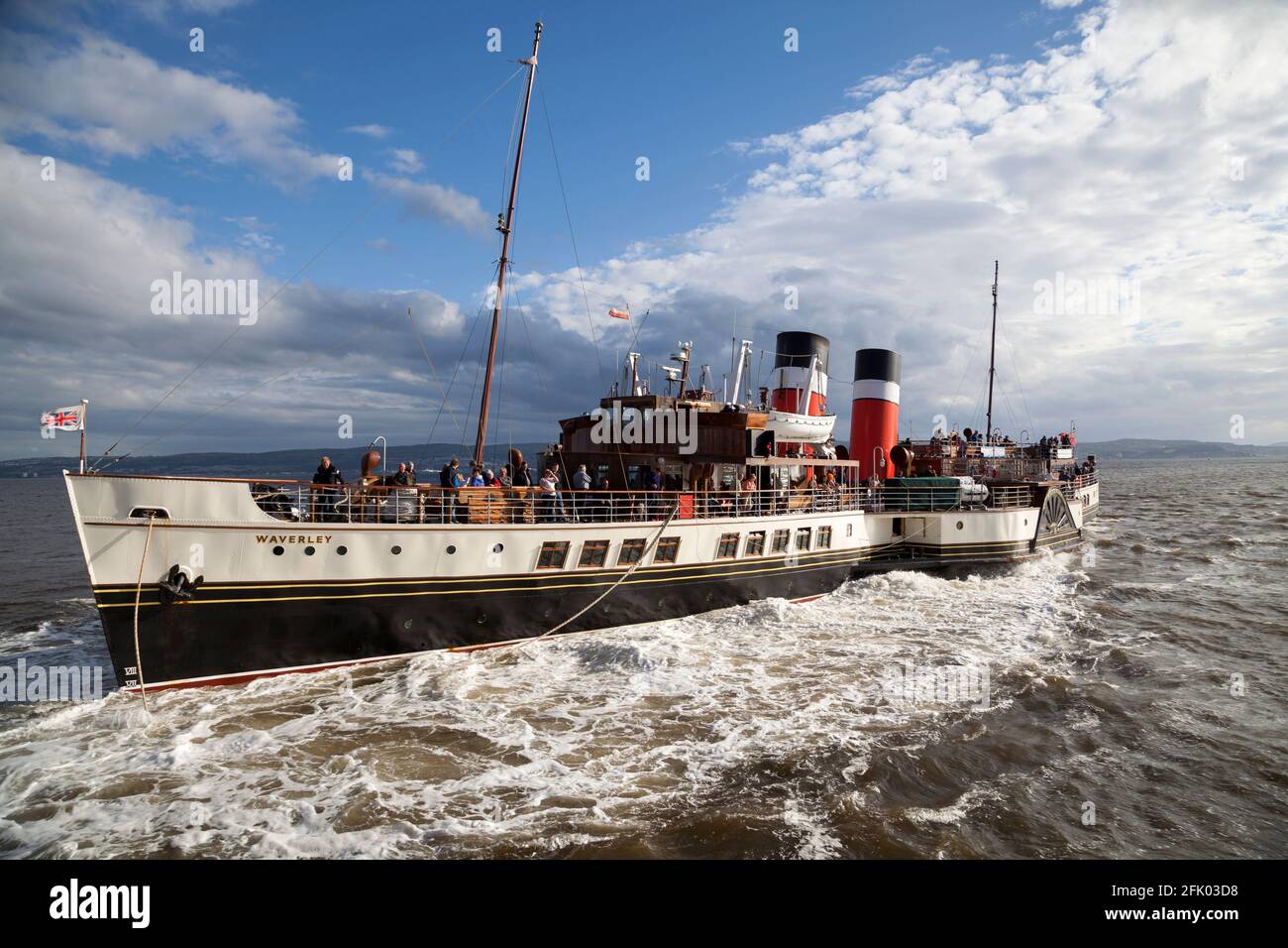 Paddle steamer Waverley on the River Clyde at Helensburgh, Scotland ...