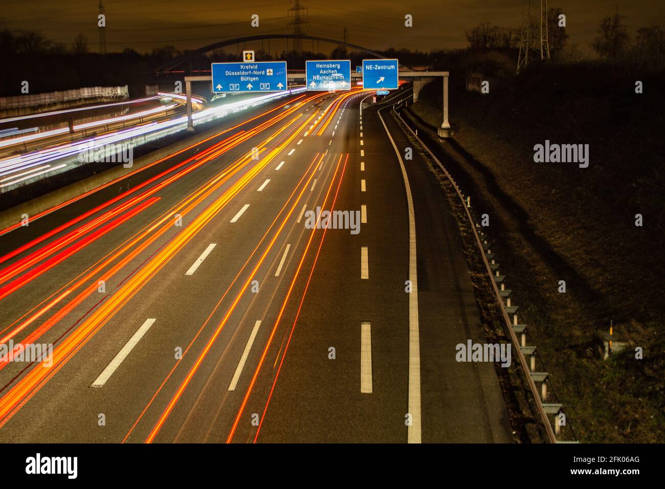 Car driving night on highway hi-res stock photography and images - Alamy