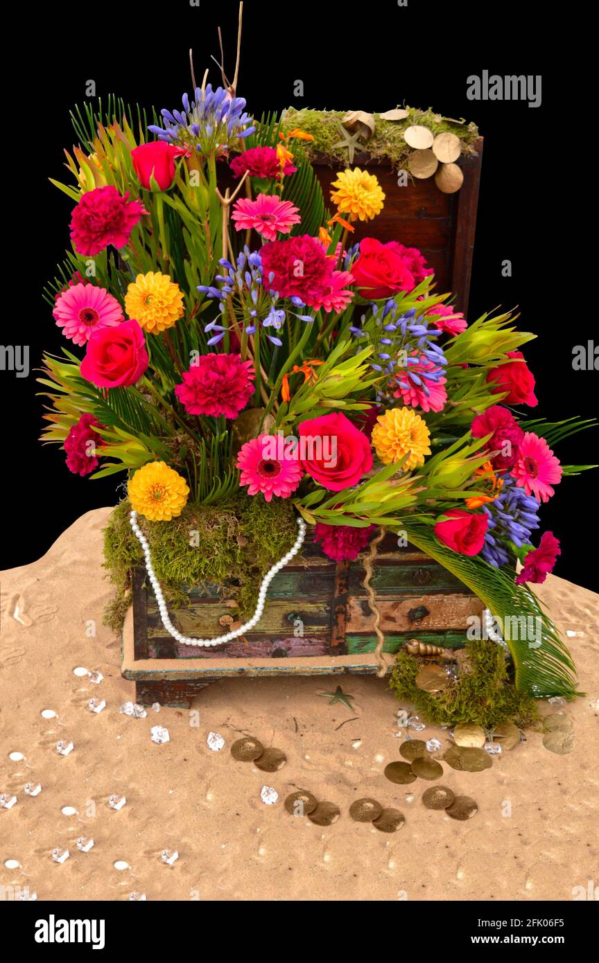 Treasure chest flower arrangement at the Southport Flower Show Stock ...