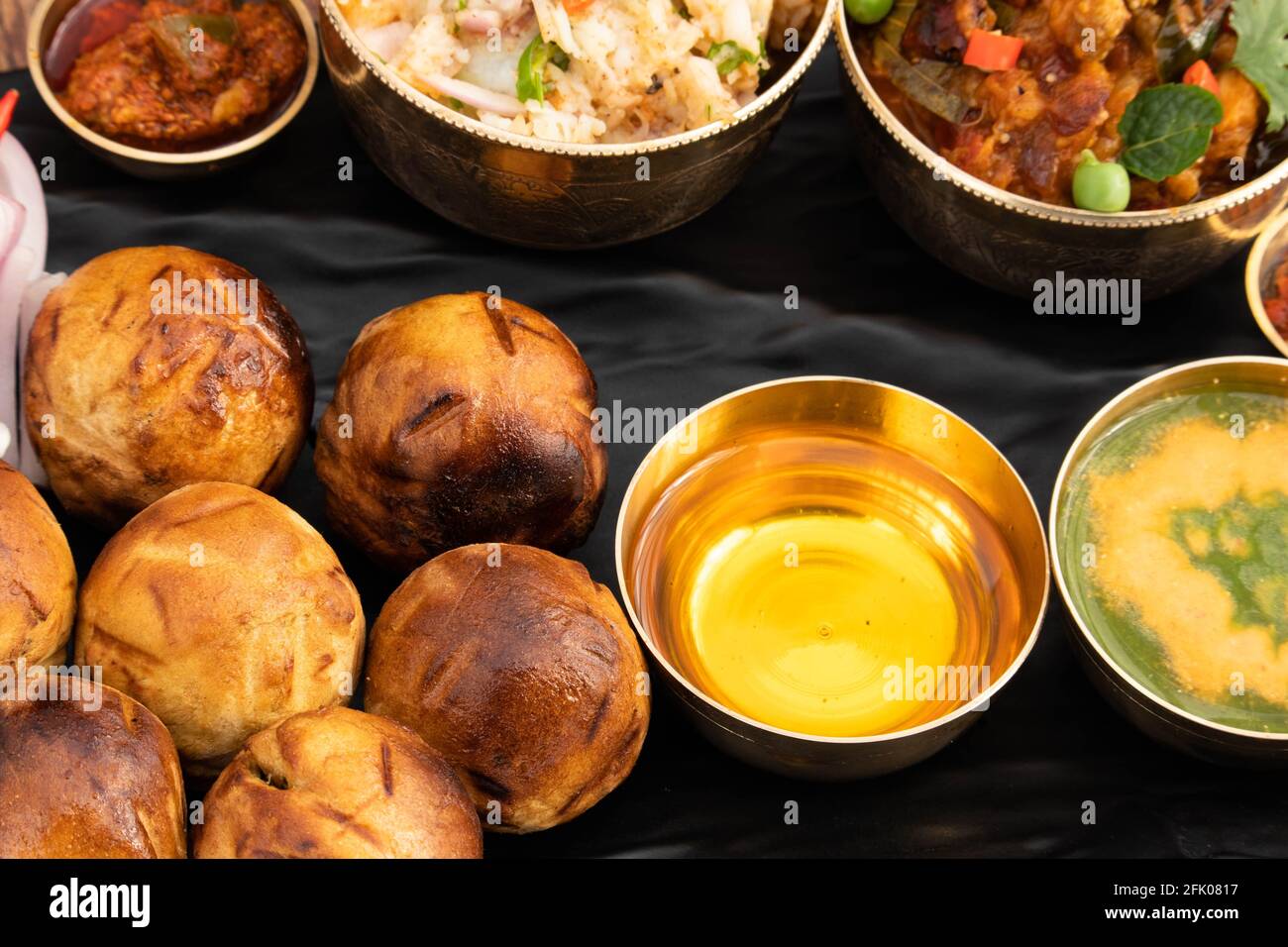 Litti chokha hi-res stock photography and images - Alamy