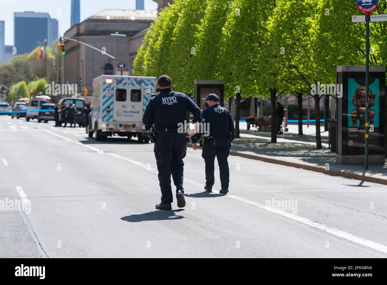 Metropolitan police bomb squad hi-res stock photography and images - Alamy