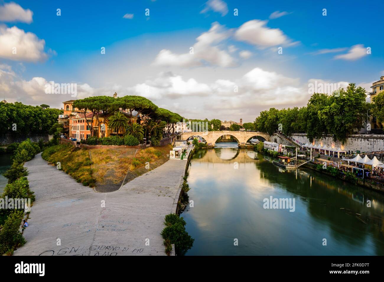 Isola Tiberina island, Ospedale Fatebenefratelli hospital, tower and ...