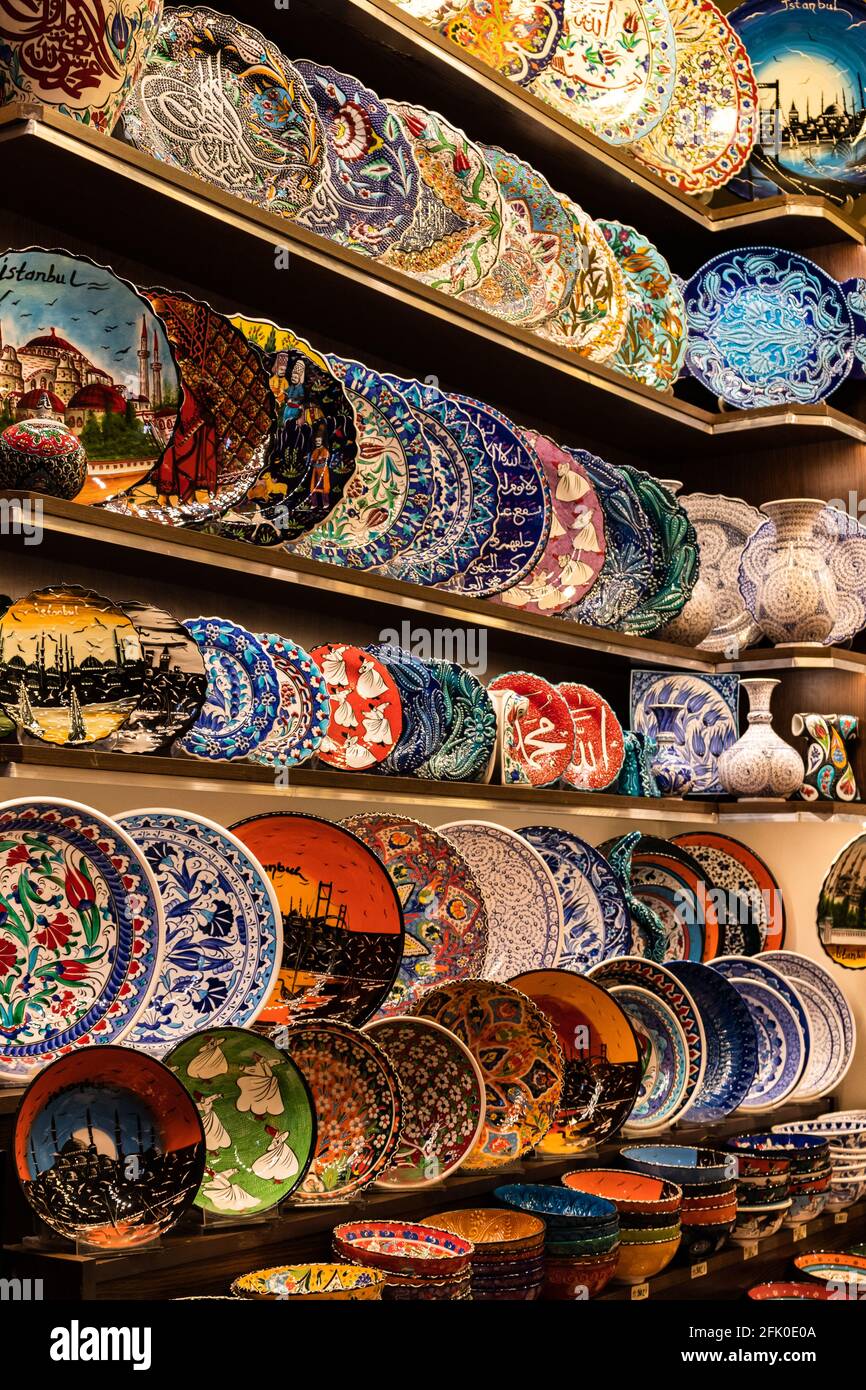 Traditional colourful turkish plates Stock Photo - Alamy