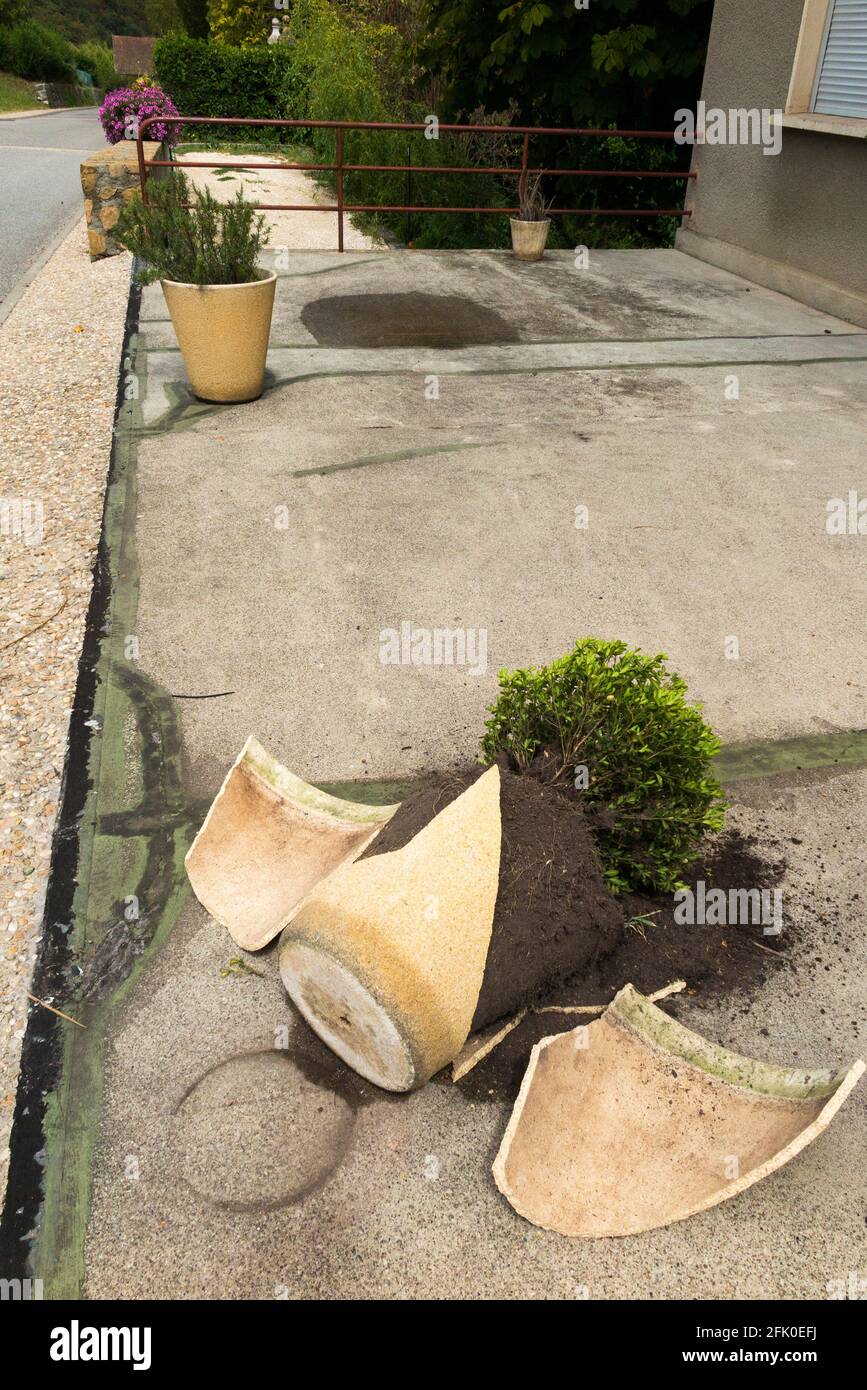 No reversing hi-res stock photography and images - Alamy