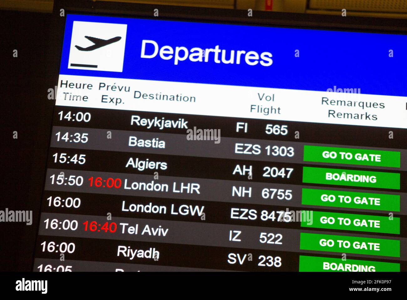 Boarding Gates Numbers High Resolution Stock Photography and Images - Alamy