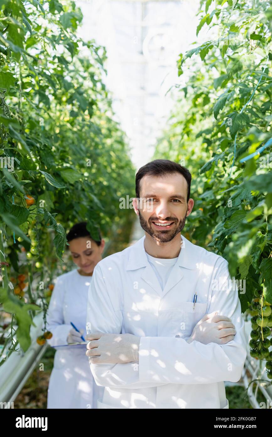 Black food technologist hi-res stock photography and images - Alamy