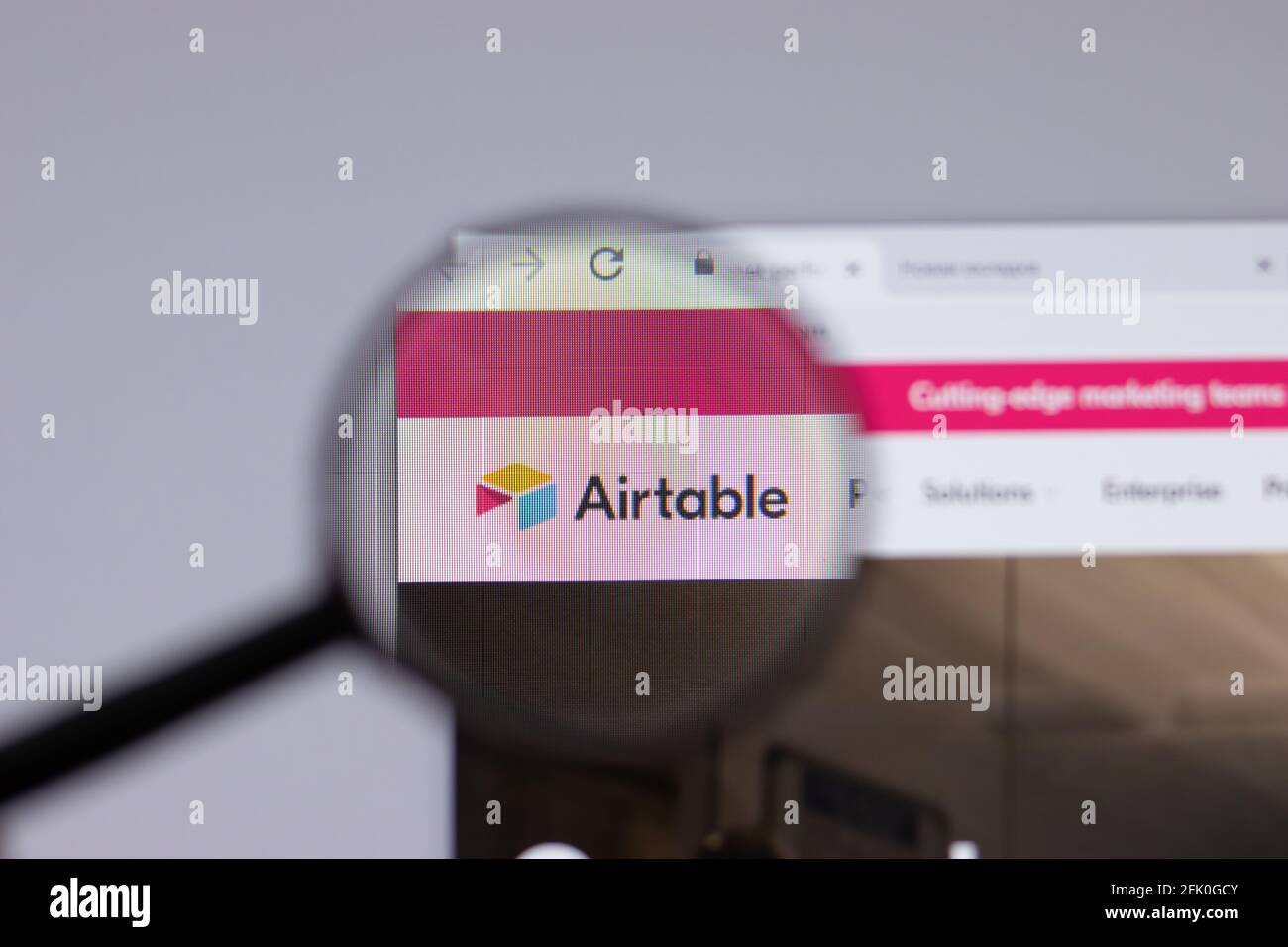 Airtable icon hi-res stock photography and images - Alamy