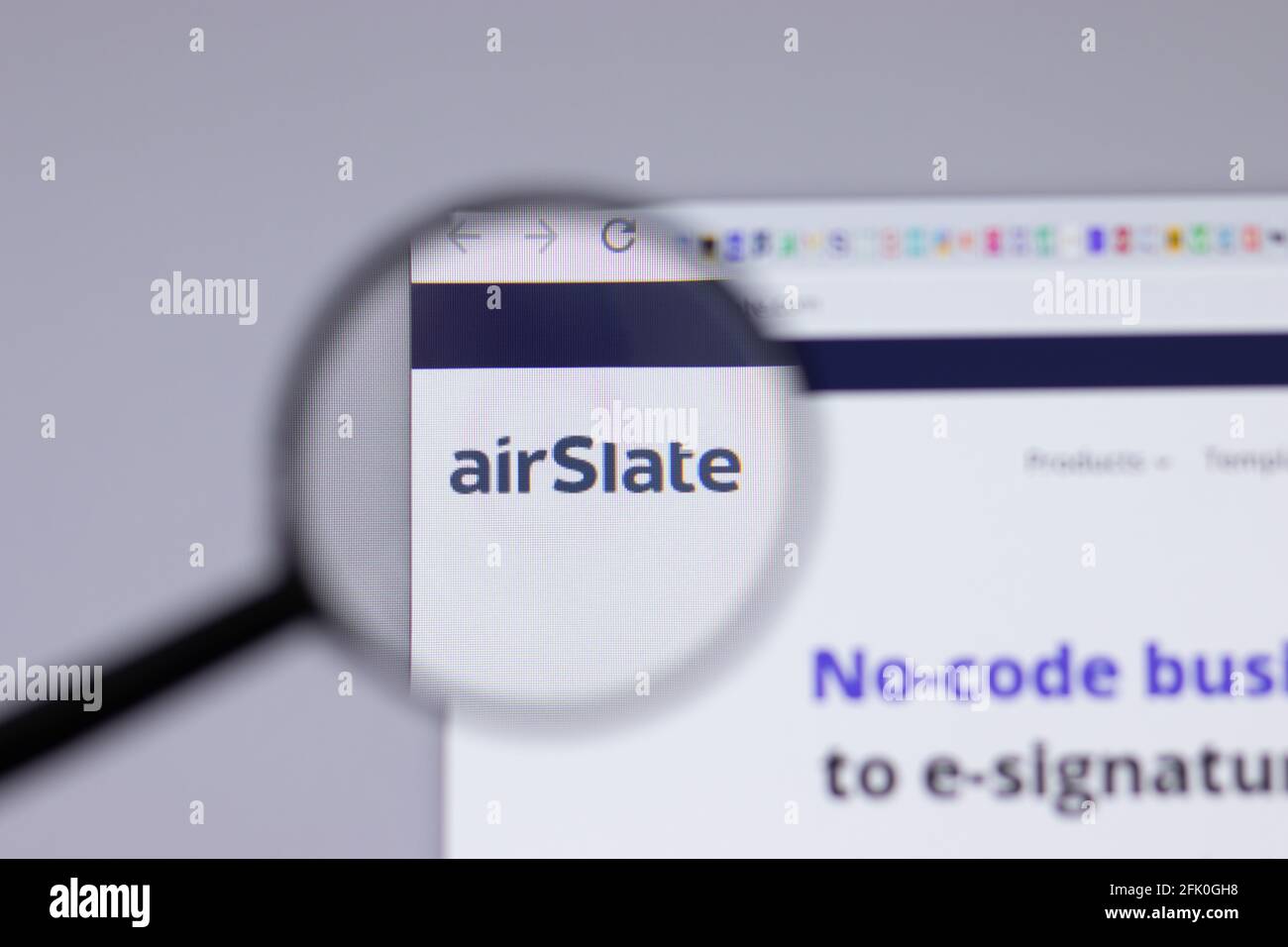 Airslate logo hi-res stock photography and images - Alamy