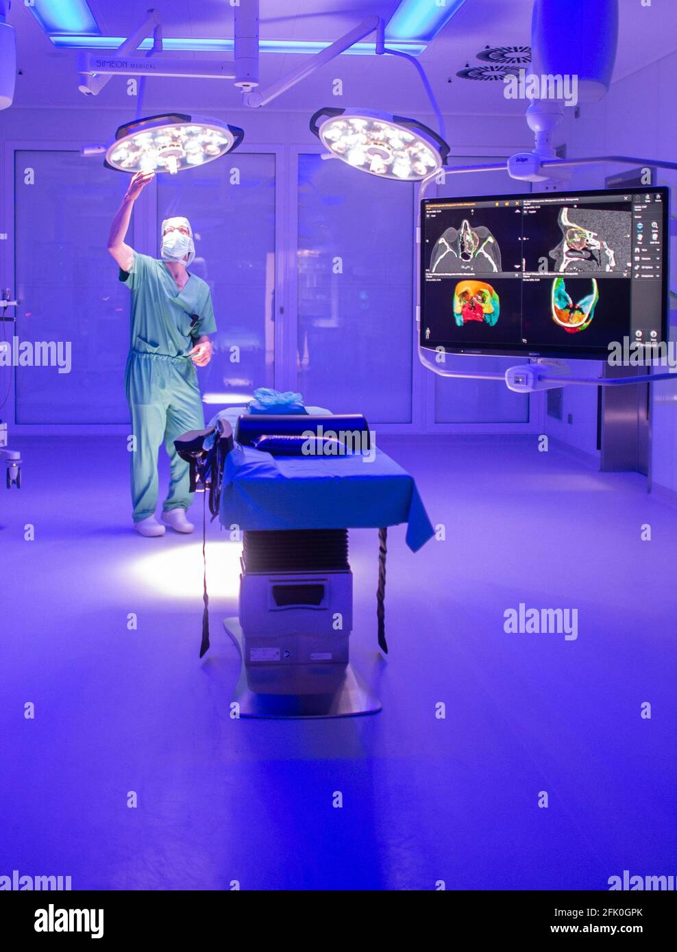 Skull hospitals hi-res stock photography and images - Alamy