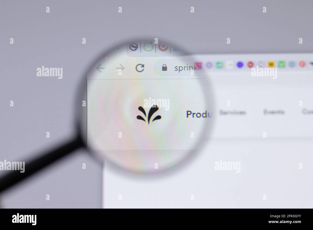 Sprinklr logo hi-res stock photography and images - Alamy